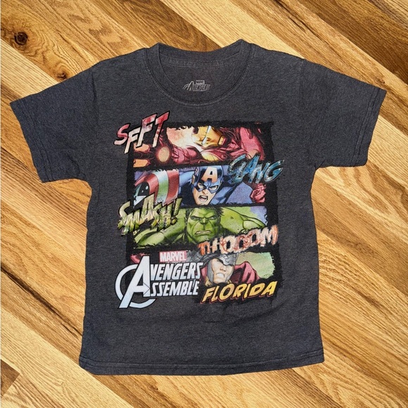 Marvel | Shirts & Tops | Childs Marvel Avengers Graphic Tee | Poshmark